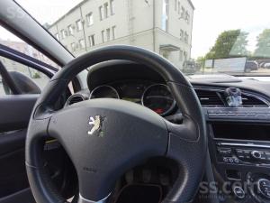 Серый Пежо 5008 2011 в Резекне, объемом двигателя 2.00 л и пробегом 289 тыс. км за 4600 €, фото 11 на AUTOMOTO.COM.LV