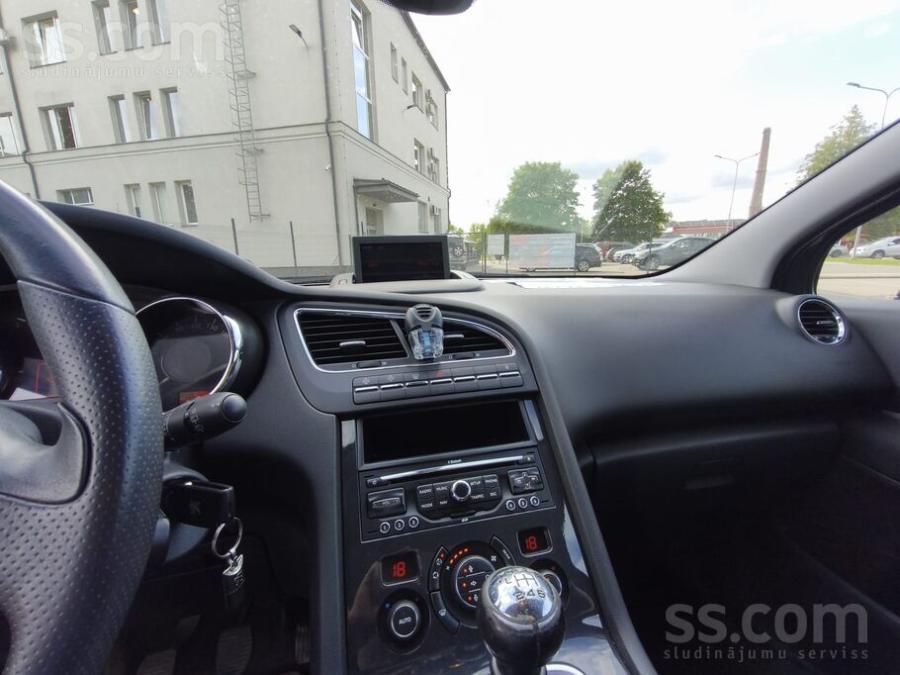 Серый Пежо 5008 2011 в Резекне, объемом двигателя 2.00 л и пробегом 289 тыс. км за 4600 €, фото 14 на AUTOMOTO.COM.LV