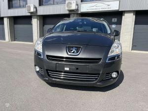 Grey Peugeot 5008 2011 in Siauliai, with an engine capacity of 2.00 L and mileage of 254 thousand km for 3700 €, photo 3 on AUTOMOTO.COM.LV