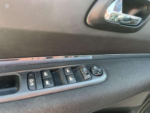 Grey Peugeot 5008 2011 in Siauliai, with an engine capacity of 2.00 L and mileage of 254 thousand km for 3700 €, photo 17 on AUTOMOTO.COM.LV