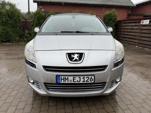 Grey Peugeot 5008 2011 in Kretinga, with an engine capacity of 1.56 L and mileage of 216 thousand km for 3395 €, photo 4 on AUTOMOTO.COM.LV