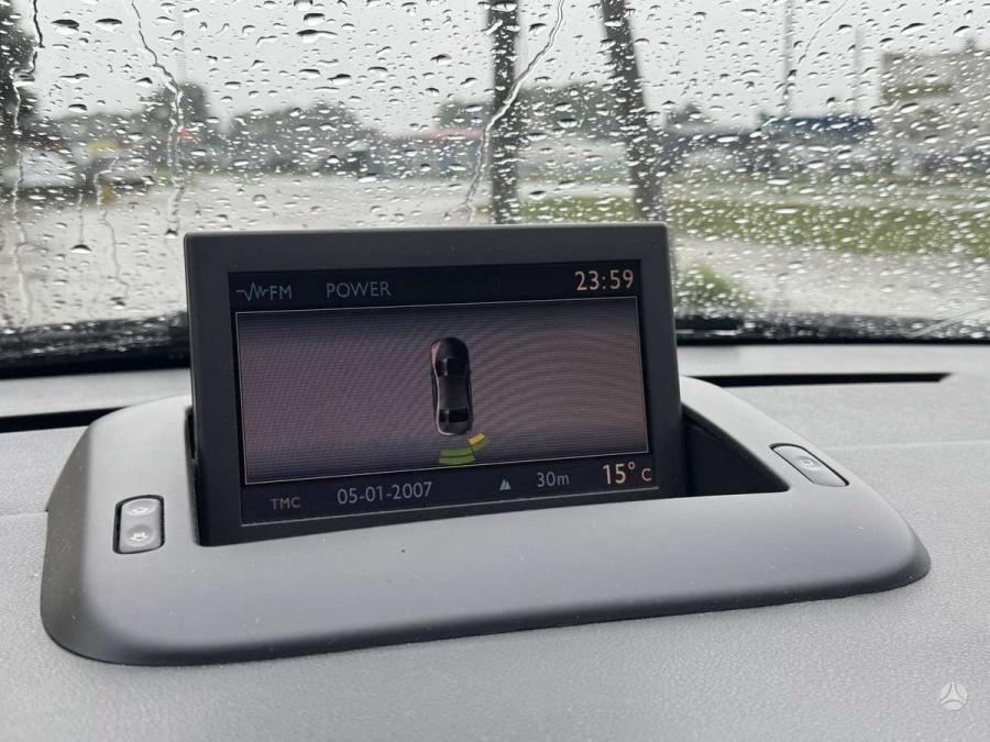 Grey Peugeot 5008 2011 in Kretinga, with an engine capacity of 1.56 L and mileage of 216 thousand km for 3395 €, photo 23 on AUTOMOTO.COM.LV