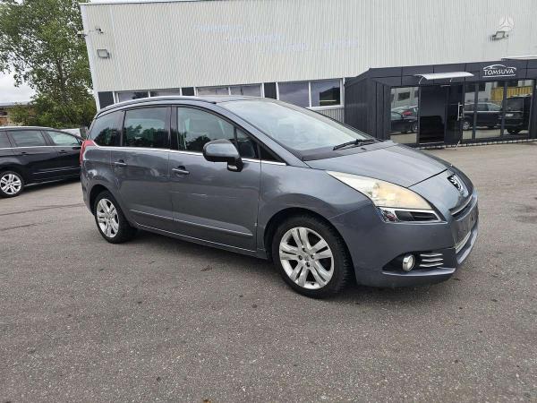 Pelēks Peugeot 5008 2011 Ukmergė, ar dzinēja tilpumu 1.56 L un nobraukumu 210 tūkst. km par 2250 €, foto 5 vietnē AUTOMOTO.COM.LV