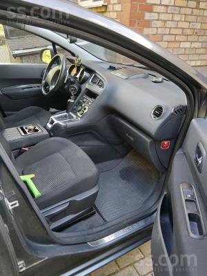 Pelēks Peugeot 5008 2011 Dobele, ar dzinēja tilpumu 1.60 L un nobraukumu 220 tūkst. km par 2500 €, foto 11 vietnē AUTOMOTO.COM.LV