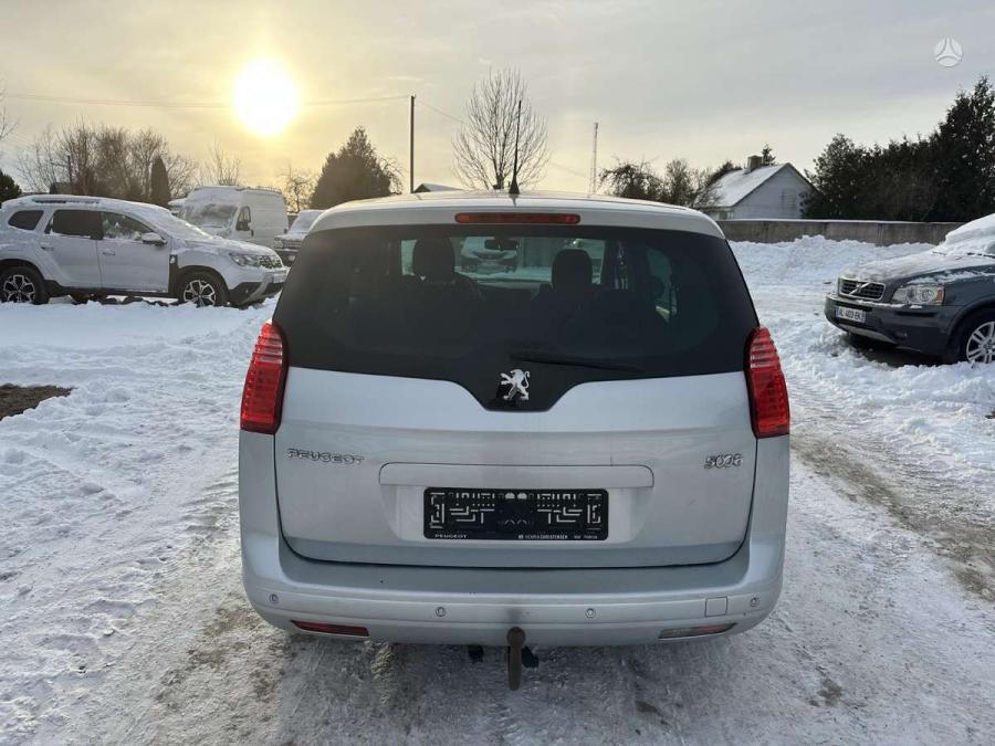 Pelēks Peugeot 5008 2012 Tauragė, ar dzinēja tilpumu 2.00 L un nobraukumu 243 tūkst. km par 230000 €, foto 6 vietnē AUTOMOTO.COM.LV