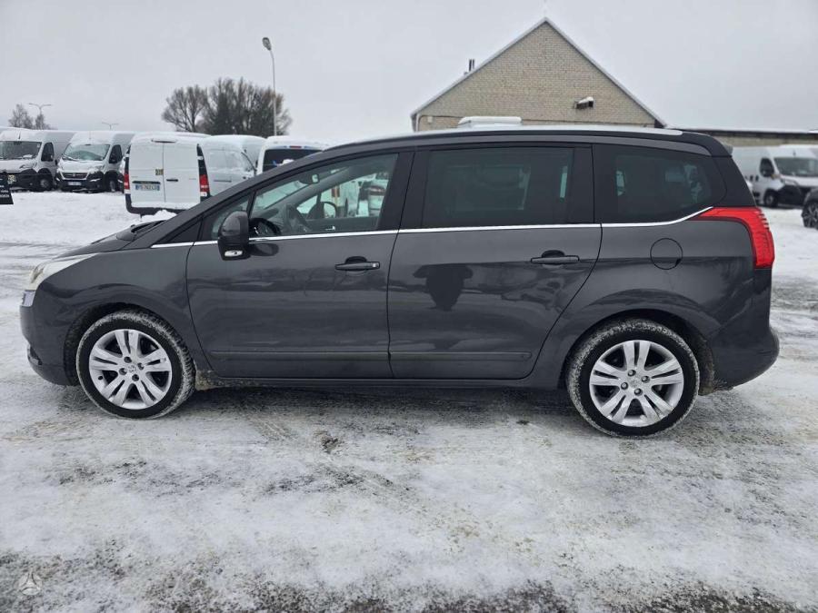 Pelēks Peugeot 5008 2012 Tauragė, ar dzinēja tilpumu 2.00 L un nobraukumu 250 tūkst. km par 4200 €, foto 5 vietnē AUTOMOTO.COM.LV