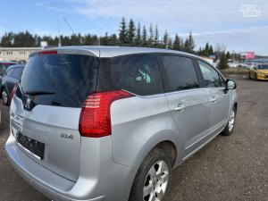 Pelēks Peugeot 5008 2012 Utena, ar dzinēja tilpumu 1.60 L un nobraukumu 274 tūkst. km par 3500 €, foto 5 vietnē AUTOMOTO.COM.LV