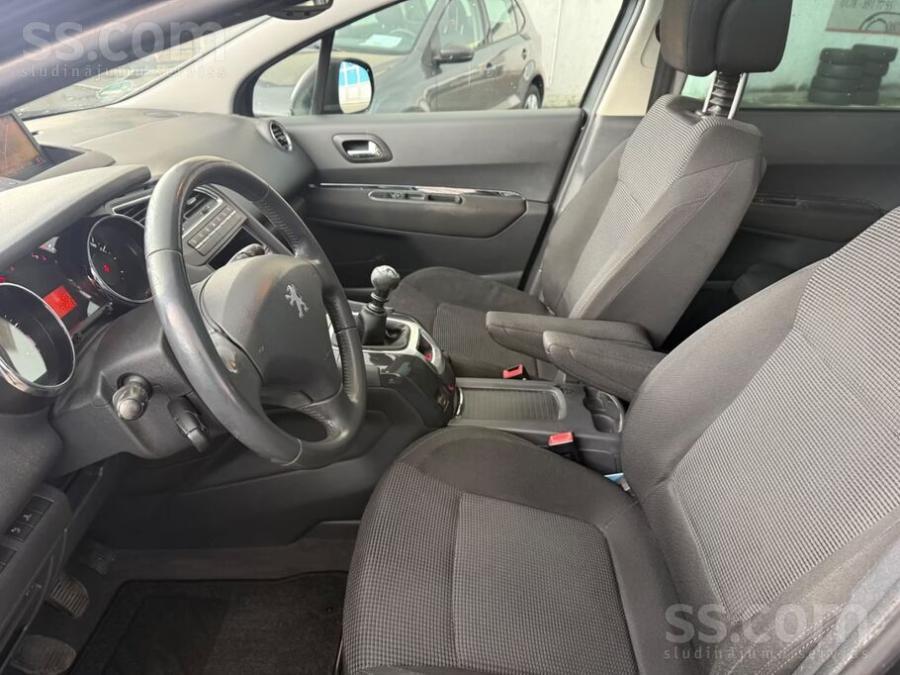 Grey Peugeot 5008 2012 in Ogre, with an engine capacity of 1.60 L and mileage of 171 thousand km for 4995 €, photo 10 on AUTOMOTO.COM.LV