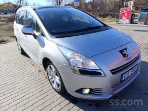 Серый Пежо 5008 2012 в Валмиера, объемом двигателя 2.00 л и пробегом 292 тыс. км за 3350 €, фото 6 на AUTOMOTO.COM.LV