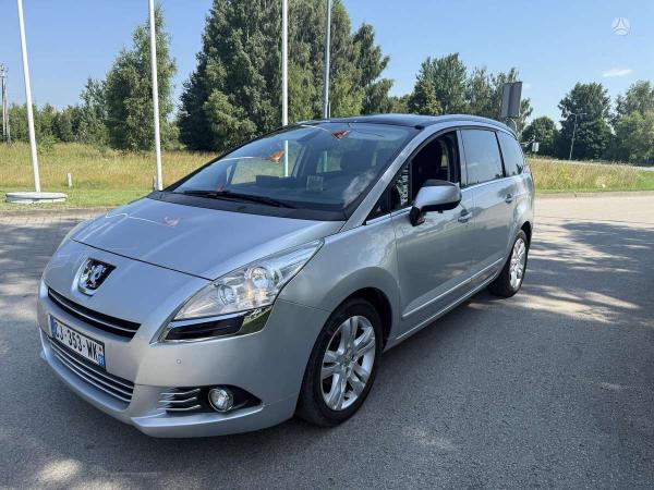 Серый Пежо 5008 2012 в Таураге, объемом двигателя 1.60 л и пробегом 275 тыс. км за 4000 €, фото 1 на AUTOMOTO.COM.LV