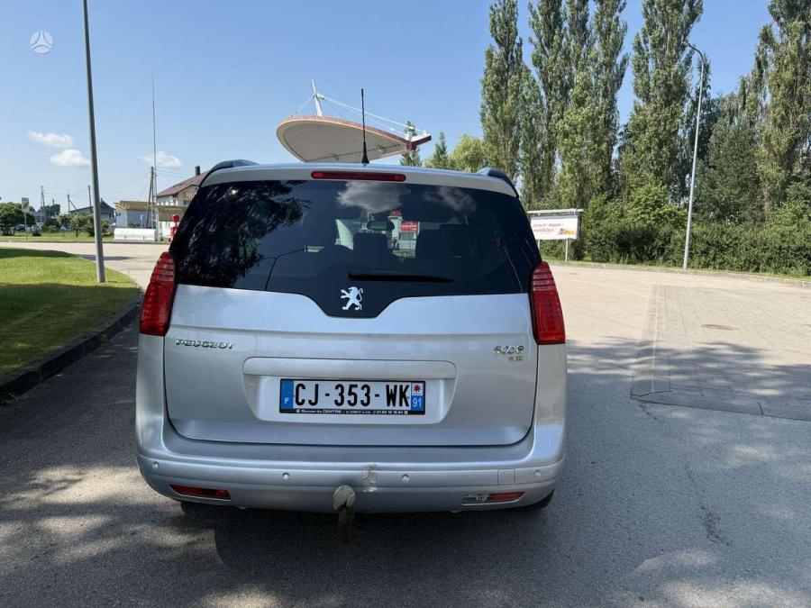 Pelēks Peugeot 5008 2012 Tauragė, ar dzinēja tilpumu 1.60 L un nobraukumu 275 tūkst. km par 4000 €, foto 6 vietnē AUTOMOTO.COM.LV
