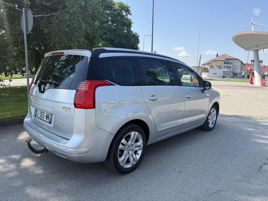 Pelēks Peugeot 5008 2012 Tauragė, ar dzinēja tilpumu 1.60 L un nobraukumu 275 tūkst. km par 4000 €, foto 7 vietnē AUTOMOTO.COM.LV