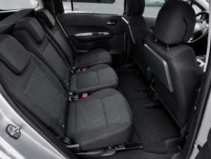 Pelēks Peugeot 5008 2012 Viļņa, ar dzinēja tilpumu 1.56 L un nobraukumu 171 tūkst. km par 3750 €, foto 14 vietnē AUTOMOTO.COM.LV
