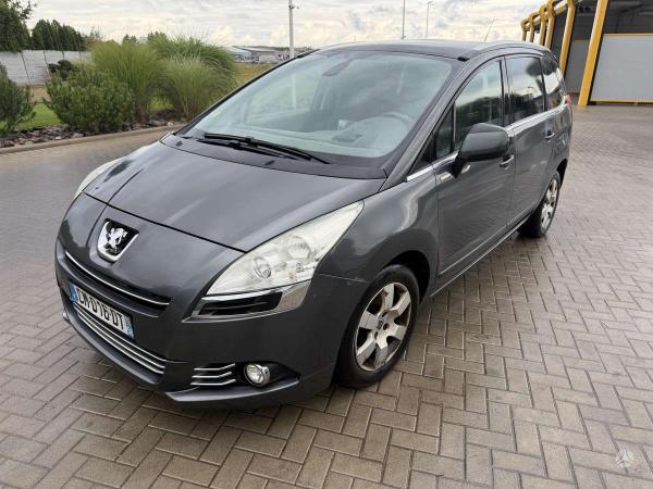 Pelēks Peugeot 5008 2012 Tauragė, ar dzinēja tilpumu 1.60 L un nobraukumu 257 tūkst. km par 3400 €, foto 1 vietnē AUTOMOTO.COM.LV