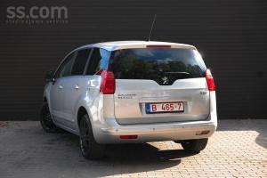 Pelēks Peugeot 5008 2012 Rīga, ar dzinēja tilpumu 2.00 L un nobraukumu 273 tūkst. km par 4990 €, foto 5 vietnē AUTOMOTO.COM.LV