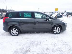 Grey Peugeot 5008 2013 in Vilnius, with an engine capacity of 1.60 L and mileage of 180 thousand km for 3900 €, photo 4 on AUTOMOTO.COM.LV
