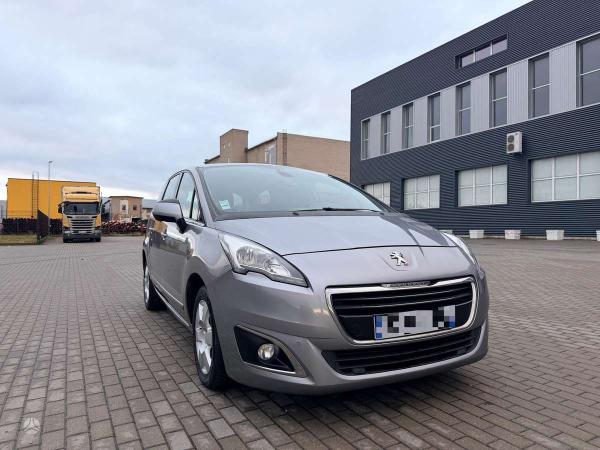 Pelēks Peugeot 5008 2013 Tauragė, ar dzinēja tilpumu 2.00 L un nobraukumu 219 tūkst. km par 4699 €, foto 1 vietnē AUTOMOTO.COM.LV