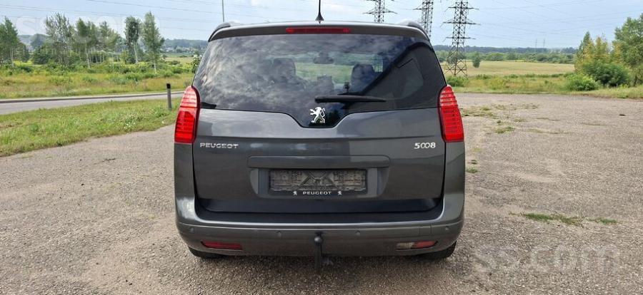 Pelēks Peugeot 5008 2013 Daugavpils, ar dzinēja tilpumu 2.00 L un nobraukumu 258 tūkst. km par 4500 €, foto 8 vietnē AUTOMOTO.COM.LV