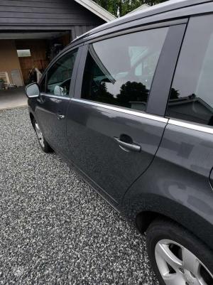 Grey Peugeot 5008 2013 in Kaunas, with an engine capacity of 1.56 L and mileage of 200 thousand km for 3500 €, photo 6 on AUTOMOTO.COM.LV