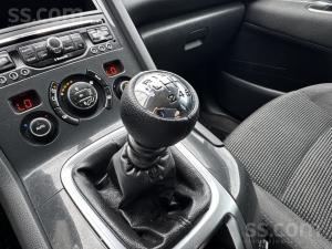 Серый Пежо 5008 2013 в Даугавпилс, объемом двигателя 2.00 л и пробегом 0 тыс. км за 4500 €, фото 18 на AUTOMOTO.COM.LV