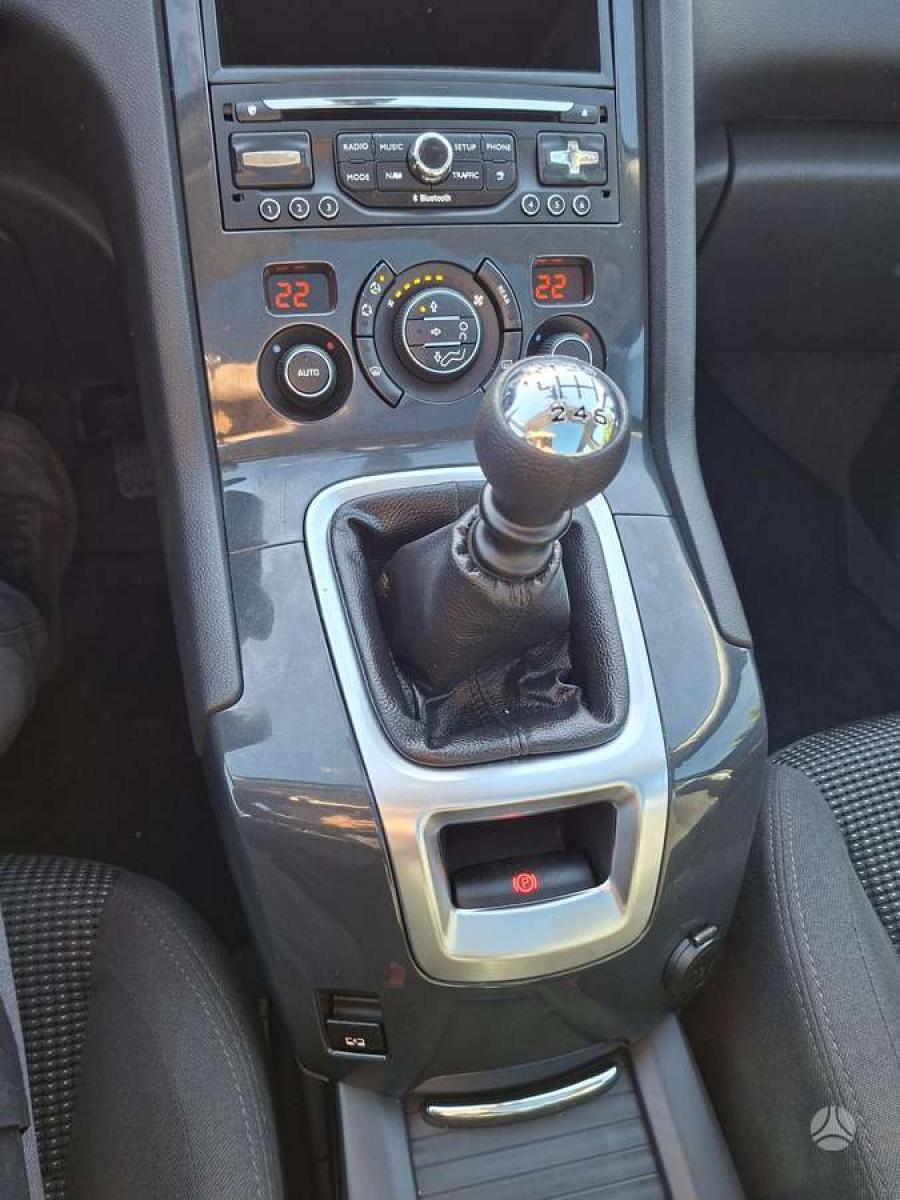 Pelēks Peugeot 5008 2013 Ukmergė, ar dzinēja tilpumu 1.60 L un nobraukumu 224 tūkst. km par 2999 €, foto 11 vietnē AUTOMOTO.COM.LV