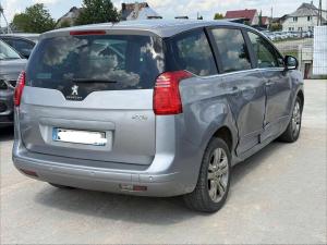 Pelēks Peugeot 5008 2014 Tauragė, ar dzinēja tilpumu 1.56 L un nobraukumu 259 tūkst. km par 3600 €, foto 4 vietnē AUTOMOTO.COM.LV