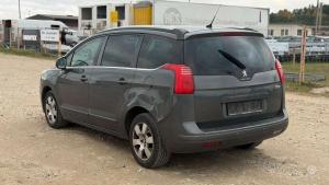 Grey Peugeot 5008 2014 in Vilnius, with an engine capacity of 1.56 L and mileage of 220 thousand km for 4200 €, photo 7 on AUTOMOTO.COM.LV