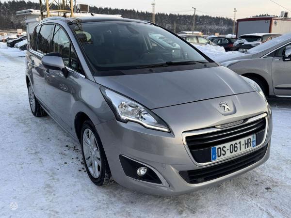 Pelēks Peugeot 5008 2015 Viļņa, ar dzinēja tilpumu 1.56 L un nobraukumu 175 tūkst. km par 6100 €, foto 3 vietnē AUTOMOTO.COM.LV