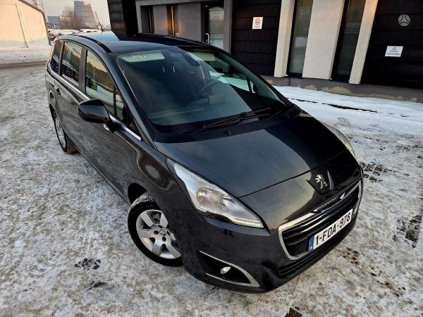 Grey Peugeot 5008 2015 in Kaunas, with an engine capacity of 1.56 L and mileage of 245 thousand km for 4999 €, photo 3 on AUTOMOTO.COM.LV