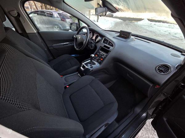 Pelēks Peugeot 5008 2015 Kauņa, ar dzinēja tilpumu 1.56 L un nobraukumu 245 tūkst. km par 4999 €, foto 11 vietnē AUTOMOTO.COM.LV