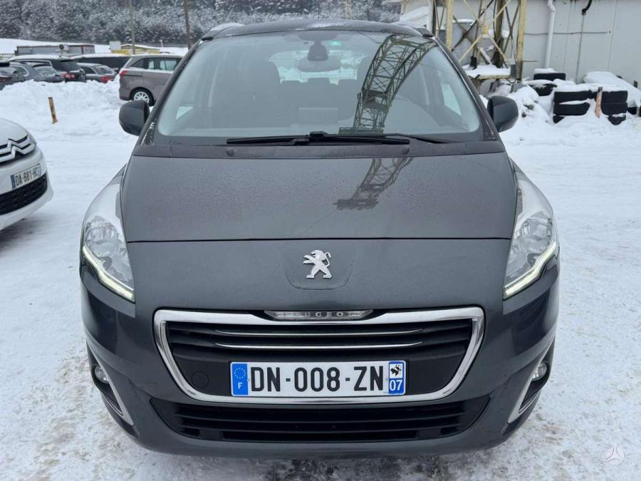 Grey Peugeot 5008 2015 in Vilnius, with an engine capacity of 1.56 L and mileage of 254 thousand km for 5200 €, photo 15 on AUTOMOTO.COM.LV