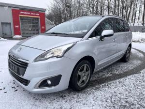 Pelēks Peugeot 5008 2015 Kauņa, ar dzinēja tilpumu 1.56 L un nobraukumu 285 tūkst. km par 5350 €, foto  vietnē AUTOMOTO.COM.LV