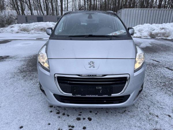 Pelēks Peugeot 5008 2015 Kauņa, ar dzinēja tilpumu 1.56 L un nobraukumu 285 tūkst. km par 5350 €, foto 2 vietnē AUTOMOTO.COM.LV