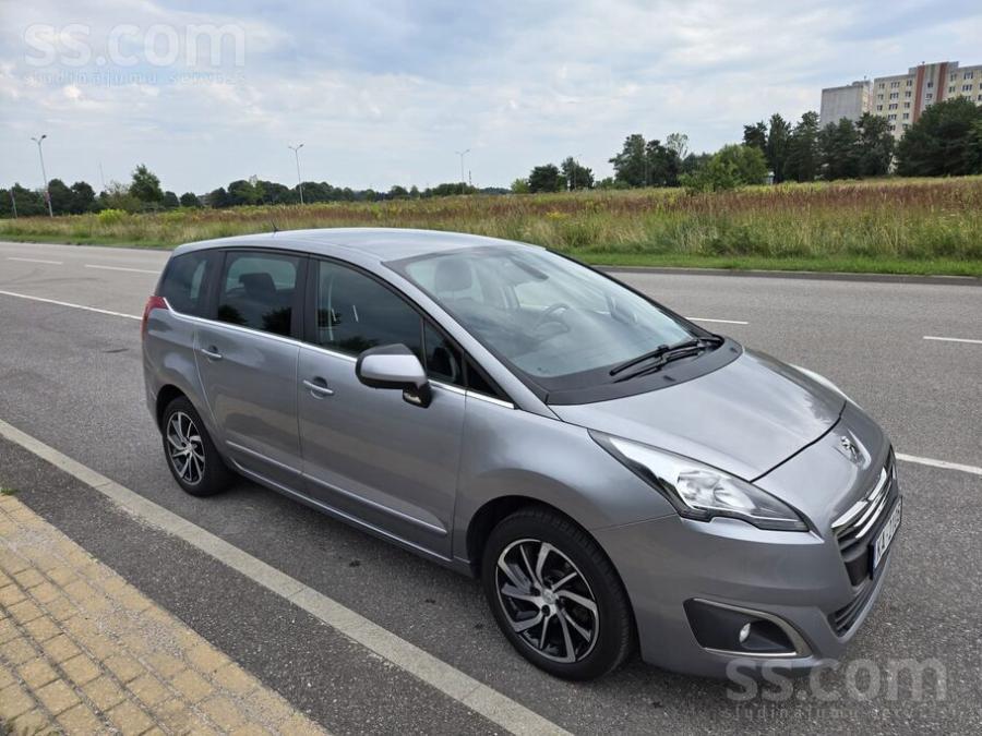 Pelēks Peugeot 5008 2015 Rīga, ar dzinēja tilpumu 2.00 L un nobraukumu 259 tūkst. km par 6500 €, foto 3 vietnē AUTOMOTO.COM.LV