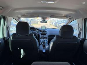 Pelēks Peugeot 5008 2015 Viļņa, ar dzinēja tilpumu 1.56 L un nobraukumu 240 tūkst. km par 5600 €, foto 9 vietnē AUTOMOTO.COM.LV