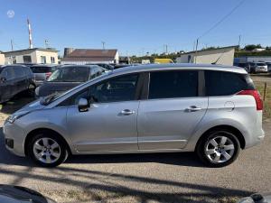 Pelēks Peugeot 5008 2015 Viļņa, ar dzinēja tilpumu 1.56 L un nobraukumu 240 tūkst. km par 5600 €, foto 10 vietnē AUTOMOTO.COM.LV