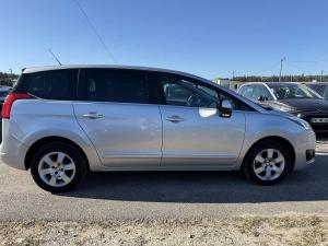 Pelēks Peugeot 5008 2015 Viļņa, ar dzinēja tilpumu 1.56 L un nobraukumu 240 tūkst. km par 5600 €, foto 16 vietnē AUTOMOTO.COM.LV