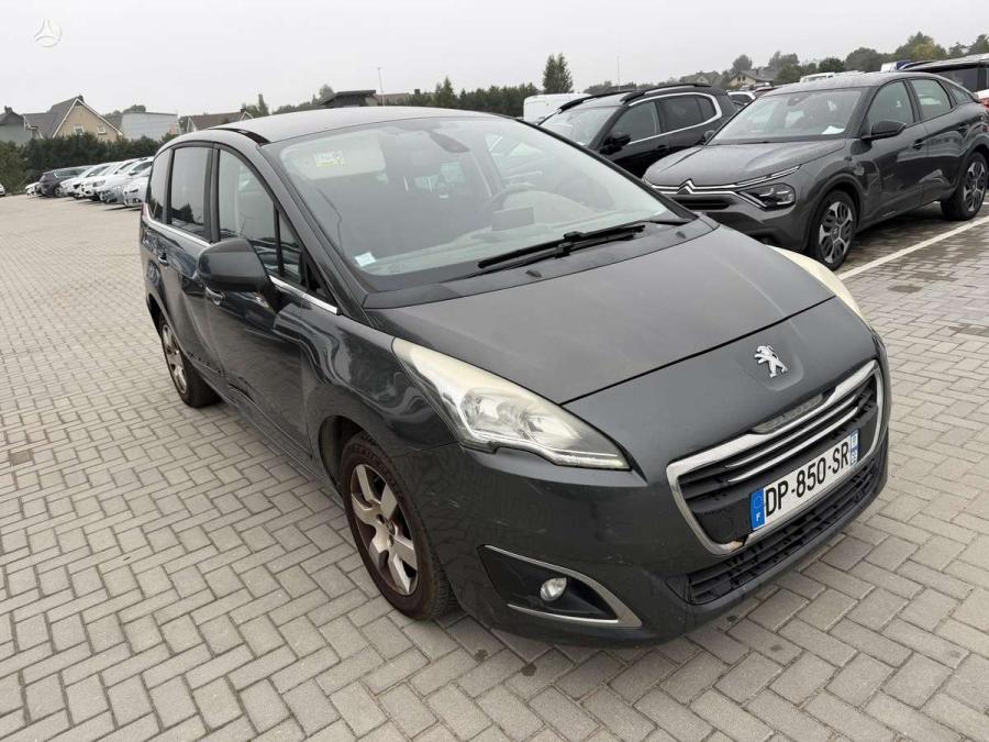 Pelēks Peugeot 5008 2015 Tauragė, ar dzinēja tilpumu 1.56 L un nobraukumu 320 tūkst. km par 3500 €, foto 3 vietnē AUTOMOTO.COM.LV