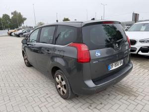 Pelēks Peugeot 5008 2015 Tauragė, ar dzinēja tilpumu 1.56 L un nobraukumu 320 tūkst. km par 3500 €, foto 5 vietnē AUTOMOTO.COM.LV