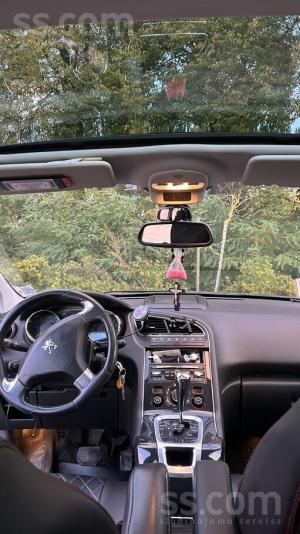 Grey Peugeot 5008 2015 in Jelgava, with an engine capacity of 2.00 L and mileage of 0 thousand km for 5750 €, photo 7 on AUTOMOTO.COM.LV