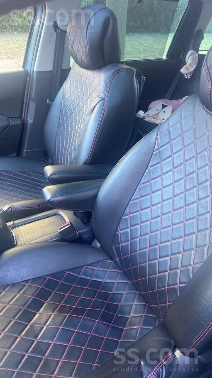 Grey Peugeot 5008 2015 in Jelgava, with an engine capacity of 2.00 L and mileage of 0 thousand km for 5750 €, photo 9 on AUTOMOTO.COM.LV