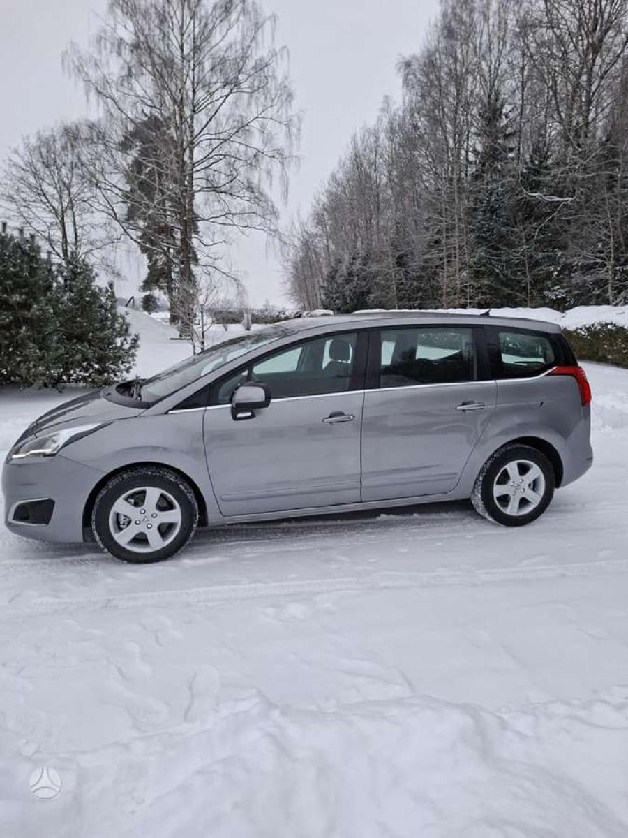 Pelēks Peugeot 5008 2016 Pasvalys, ar dzinēja tilpumu 1.20 L un nobraukumu 107 tūkst. km par 5900 €, foto 7 vietnē AUTOMOTO.COM.LV