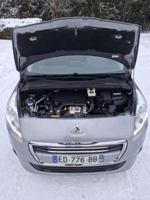 Pelēks Peugeot 5008 2016 Pasvalys, ar dzinēja tilpumu 1.20 L un nobraukumu 107 tūkst. km par 5900 €, foto 14 vietnē AUTOMOTO.COM.LV