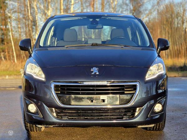 Pelēks Peugeot 5008 2016 Tauragė, ar dzinēja tilpumu 1.56 L un nobraukumu 178 tūkst. km par 5502 €, foto 2 vietnē AUTOMOTO.COM.LV