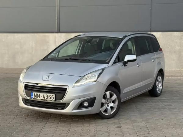 Grey Peugeot 5008 2016 in Riga, with an engine capacity of 2.00 L and mileage of 289 thousand km for 5500 €, photo 1 on AUTOMOTO.COM.LV