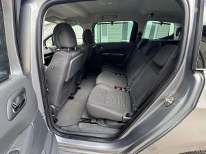 Pelēks Peugeot 5008 2016 Viļņa, ar dzinēja tilpumu 1.56 L un nobraukumu 270 tūkst. km par 5600 €, foto 8 vietnē AUTOMOTO.COM.LV
