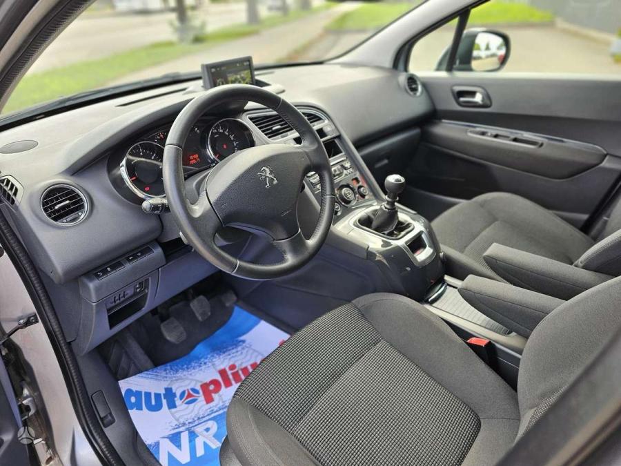 Pelēks Peugeot 5008 2016 Šauļi, ar dzinēja tilpumu 1.20 L un nobraukumu 200 tūkst. km par 5450 €, foto 15 vietnē AUTOMOTO.COM.LV