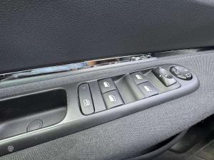 Grey Peugeot 5008 2016 in Taurage, with an engine capacity of 2.00 L and mileage of 243 thousand km for 4400 €, photo 14 on AUTOMOTO.COM.LV