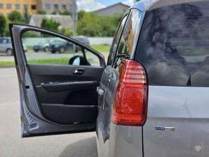 Pelēks Peugeot 5008 2016 Šauļi, ar dzinēja tilpumu 1.20 L un nobraukumu 200 tūkst. km par 5250 €, foto 10 vietnē AUTOMOTO.COM.LV