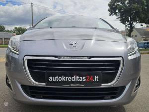Grey Peugeot 5008 2016 in Siauliai, with an engine capacity of 1.20 L and mileage of 200 thousand km for 4950 €, photo 3 on AUTOMOTO.COM.LV
